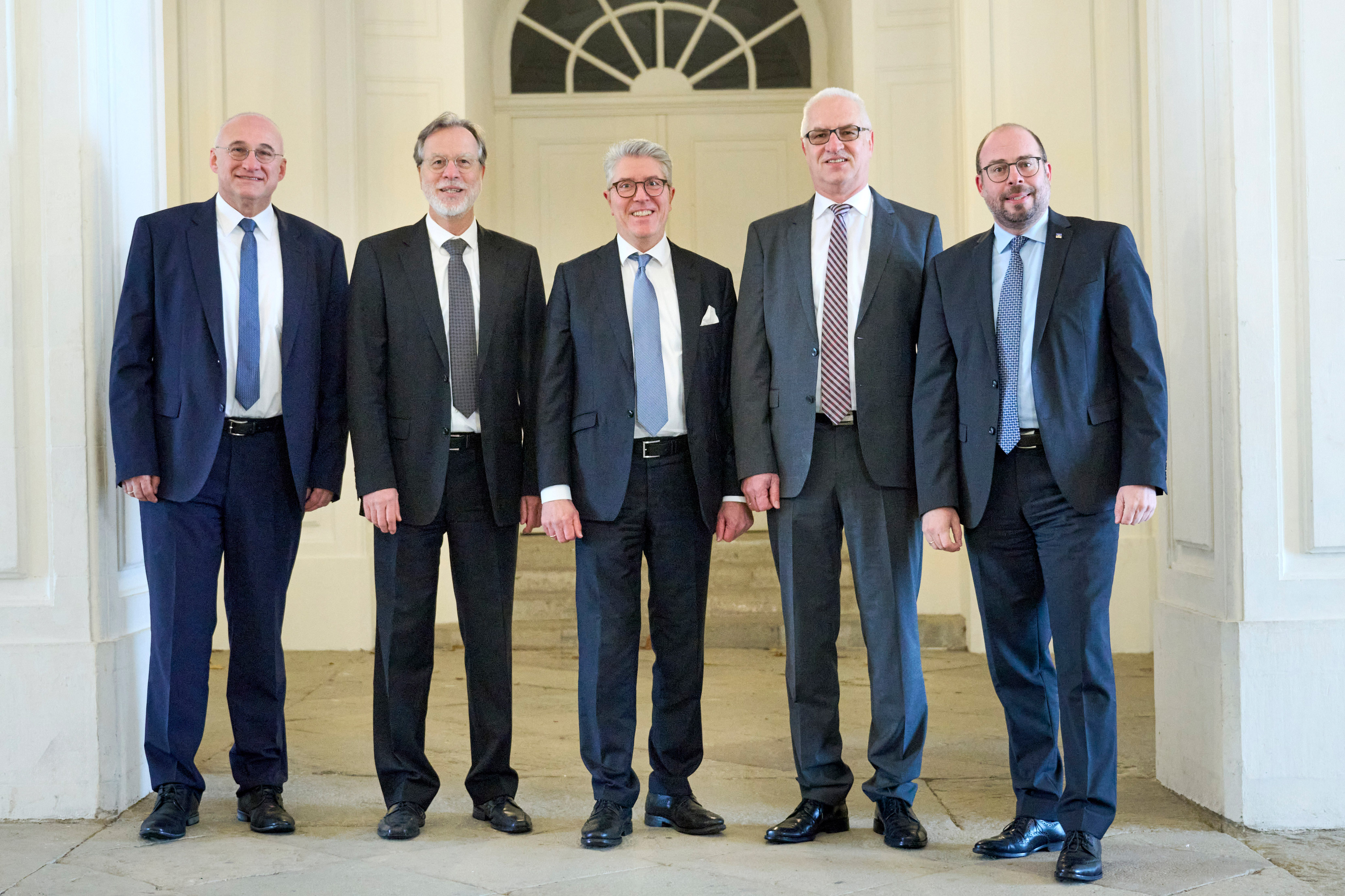 08.12.2023 - Volksbank Stuttgart und VR-Bank Magstadt-Weissach streben ... 08.12.2023 - Volksbank Stuttgart und VR-Bank Magstadt-Weissach streben ...